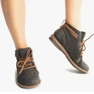 Born | Shoes | Brn Temple Handcrafted Boots | Poshmark